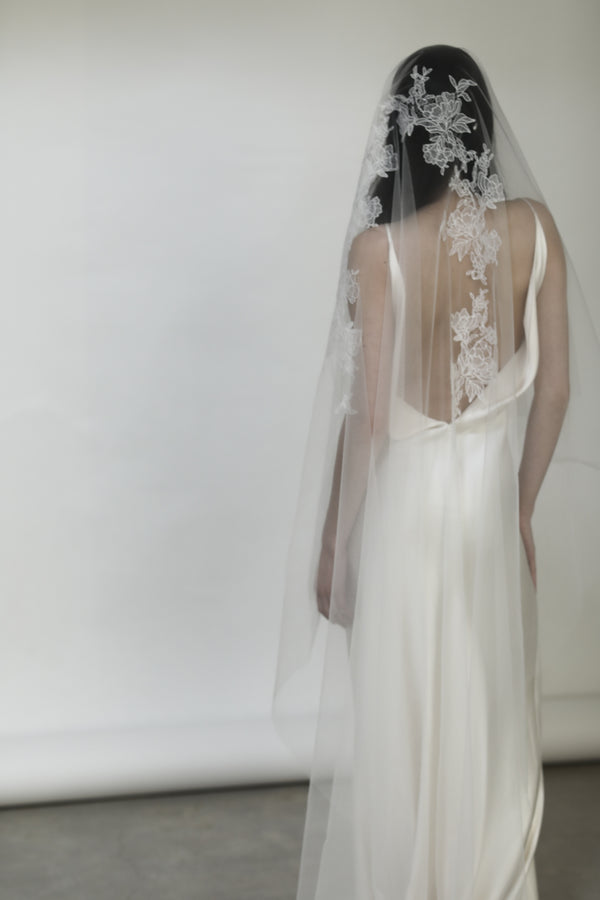 Wedding Veils | Bridal Veils for Every Dress & Hairstyle